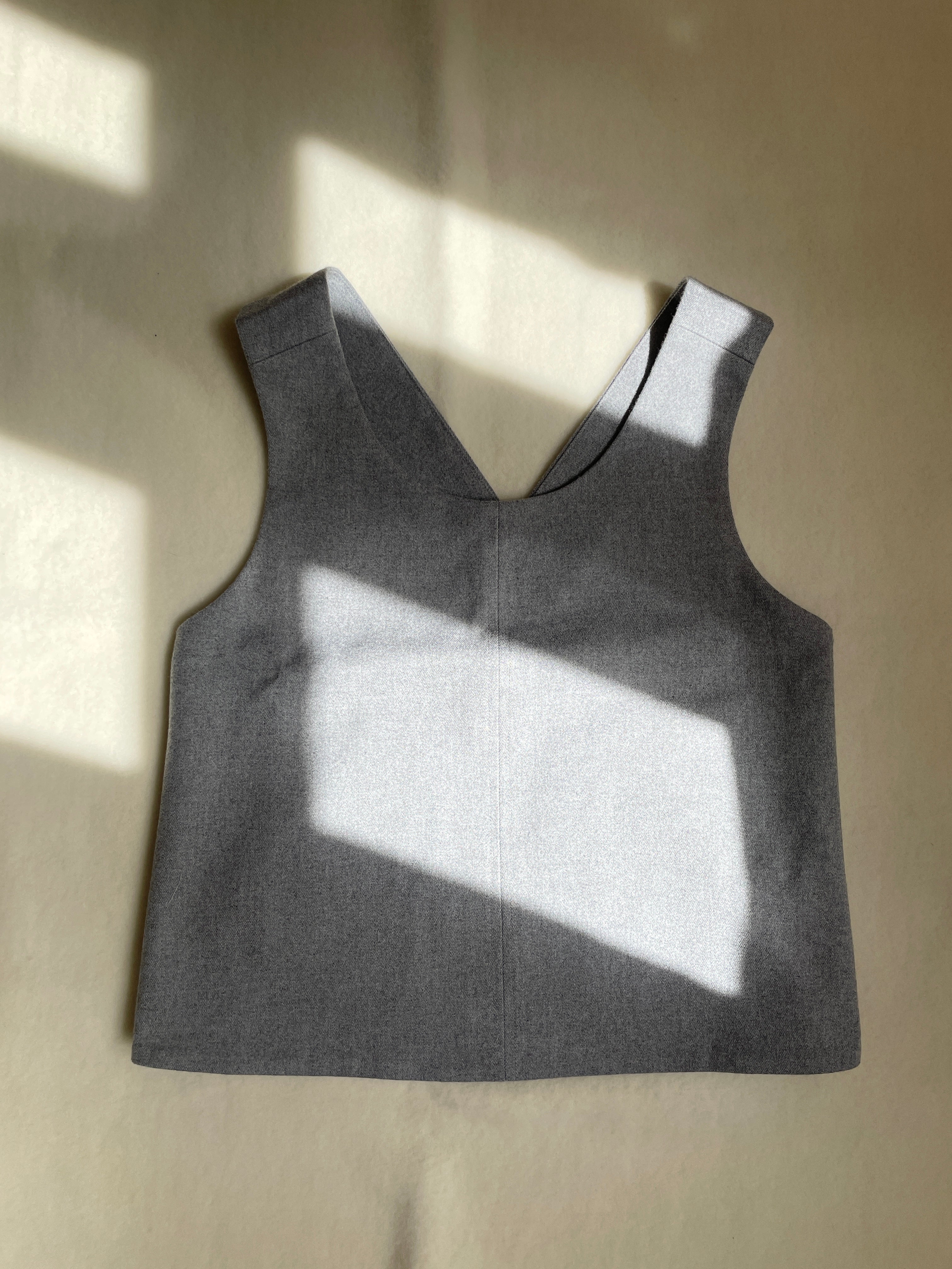 The Wool Apron Vest in Warm Grey – Papallou